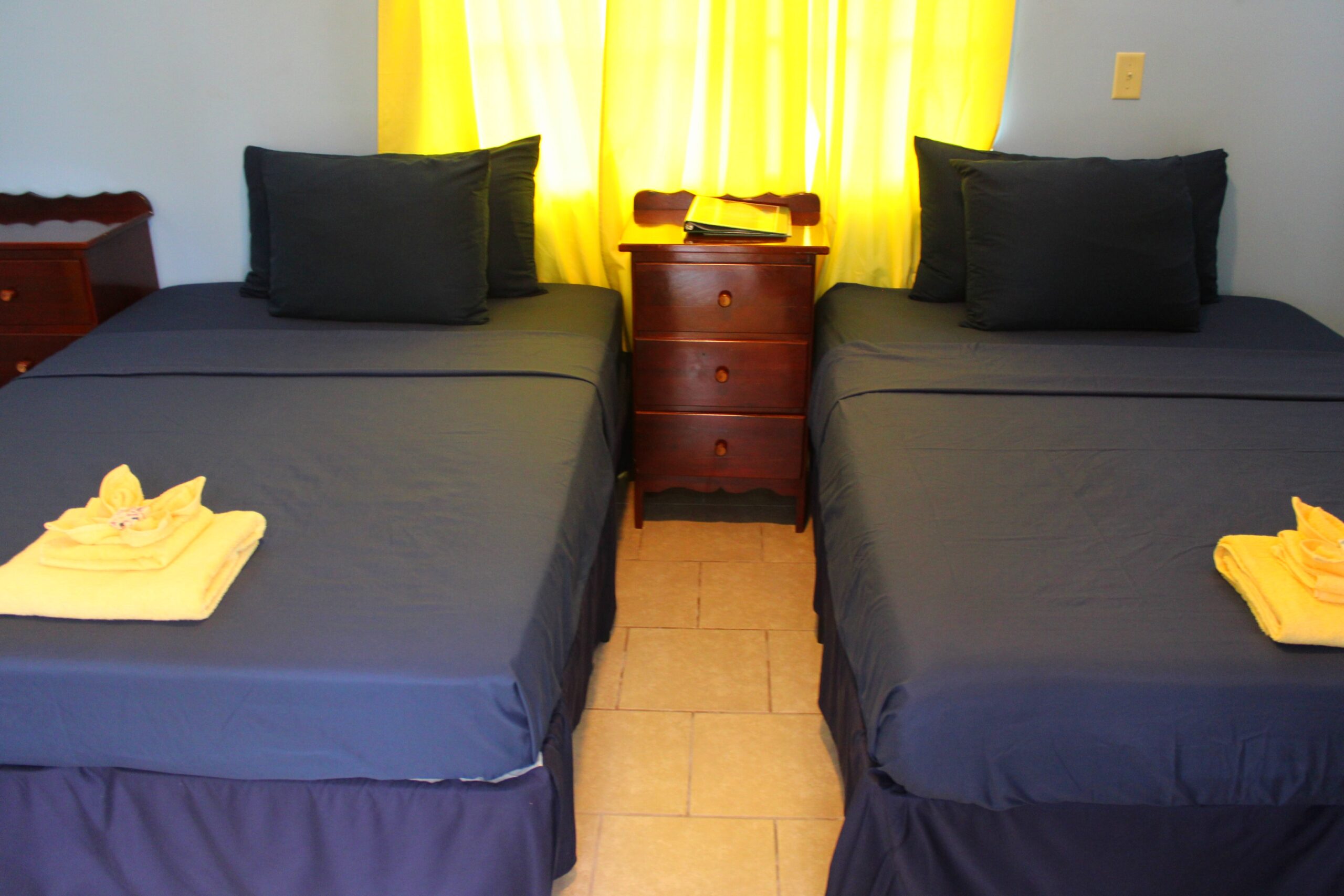 Cabana - DAPHNE'S LAGOON LODGE